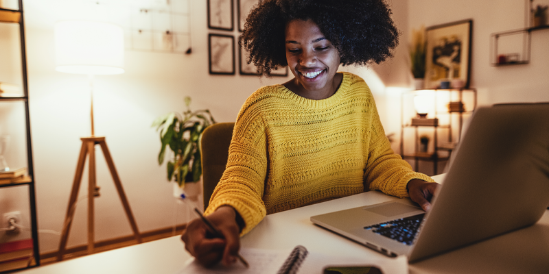 Benefits of Online Courses | Robertson College